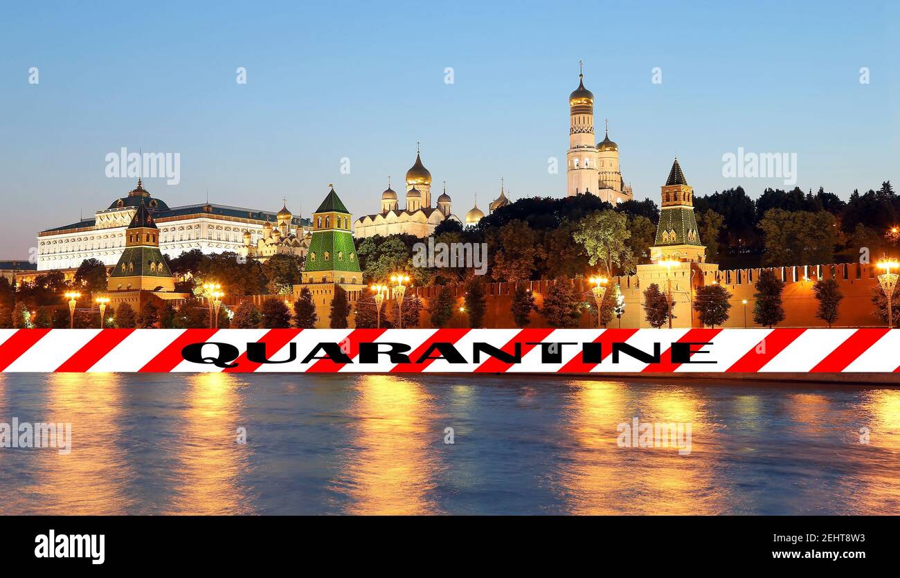 Coronavirus in Moscow, Russia. Night view of the Kremlin. Quarantine ...