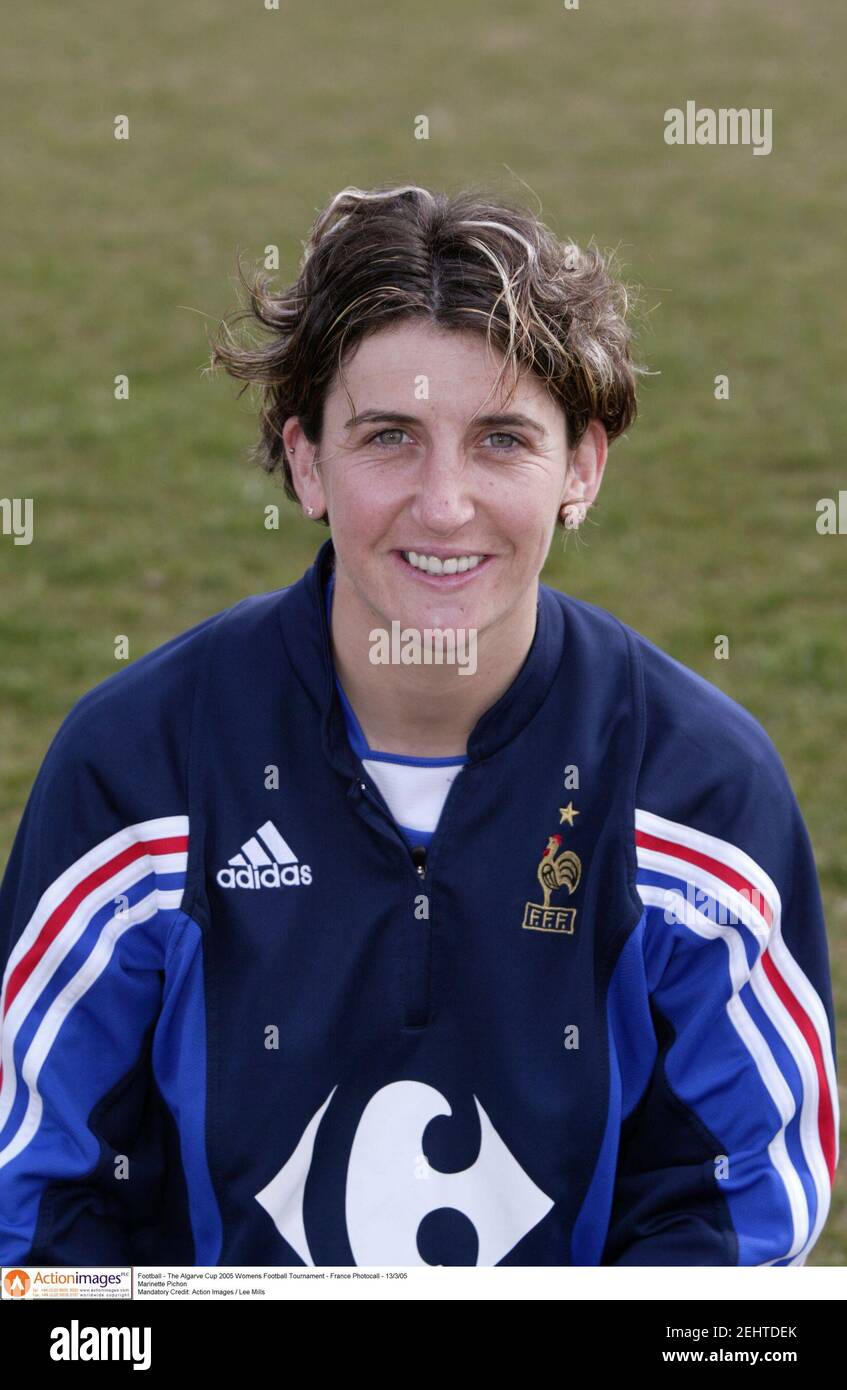 Pichon Marinette High Resolution Stock Photography and Images - Alamy