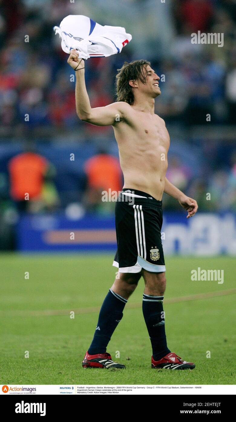 Argentinas hernan crespo celebrates hi-res stock photography and images ...