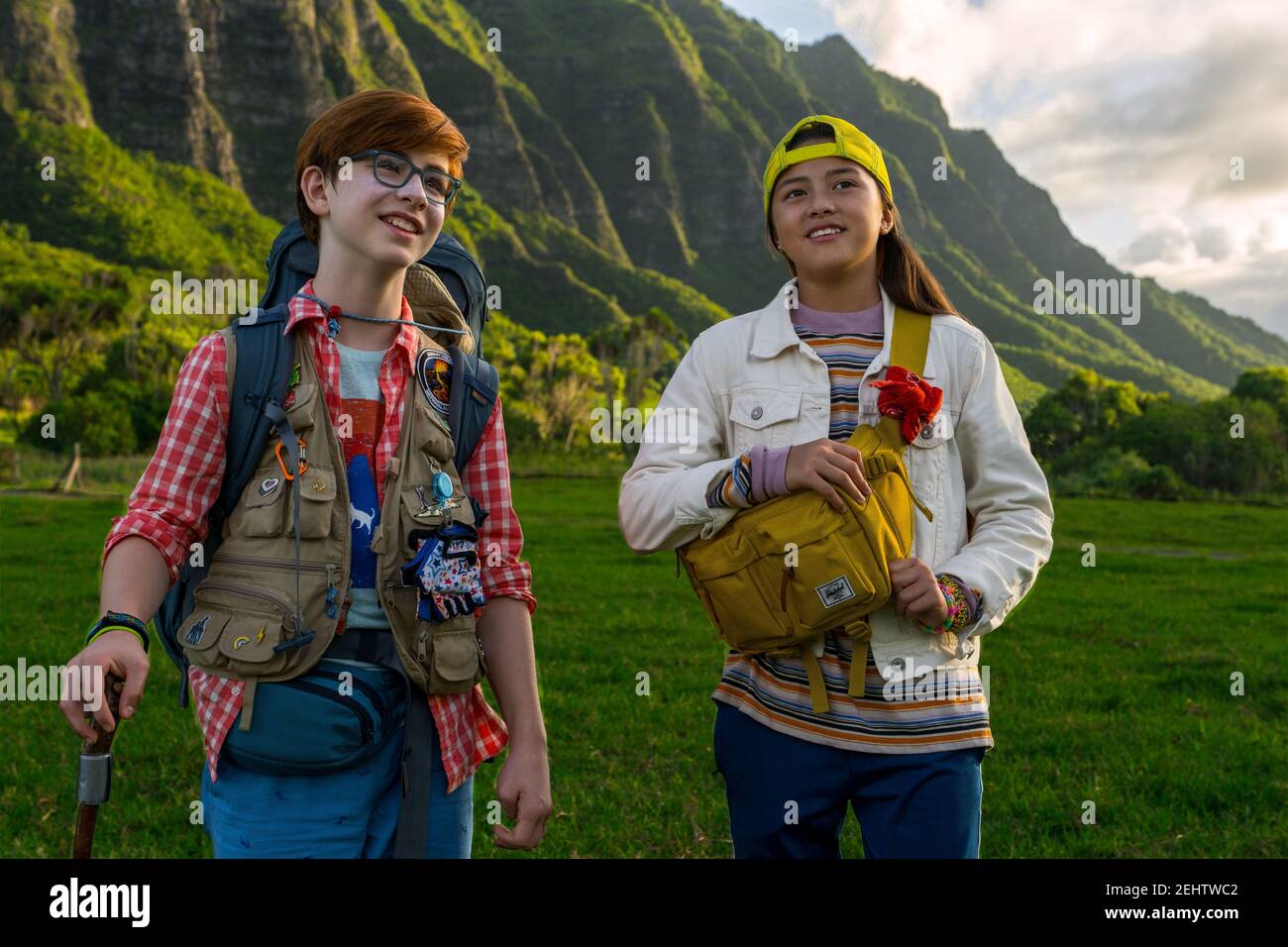OWEN VACCARO and KEA PEAHU in FINDING 'OHANA (2021 Stock Photo - Alamy