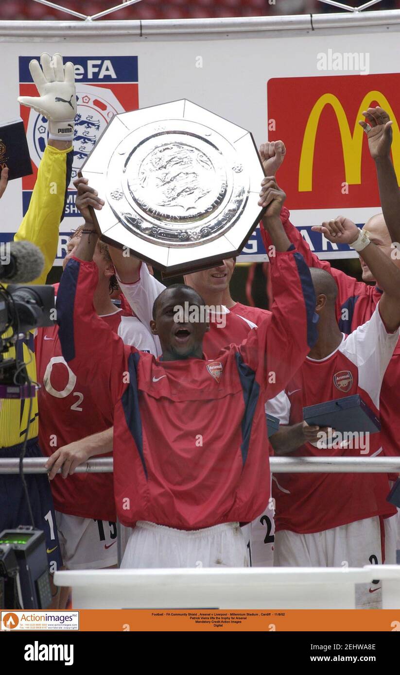 Fa Community Shield Trophy High Resolution Stock Photography and Images ...