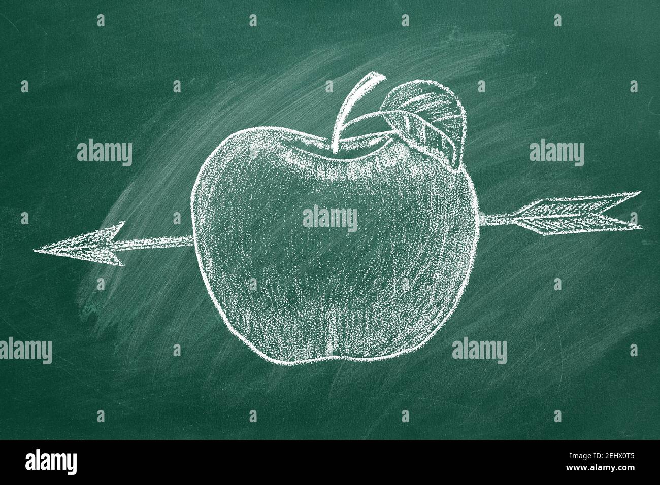 Arrow and apple hi-res stock photography and images - Alamy