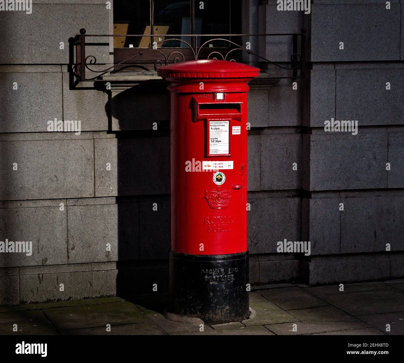 Old Style Post Box High Resolution Stock Photography and Images - Alamy