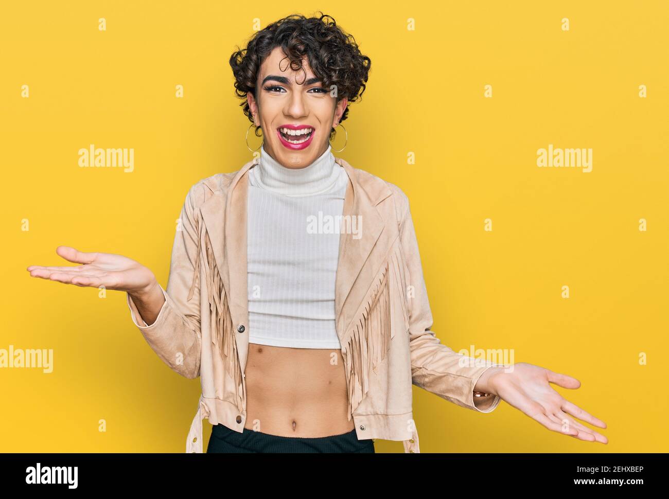 Man greeting woman with open arms hi-res stock photography and images ...