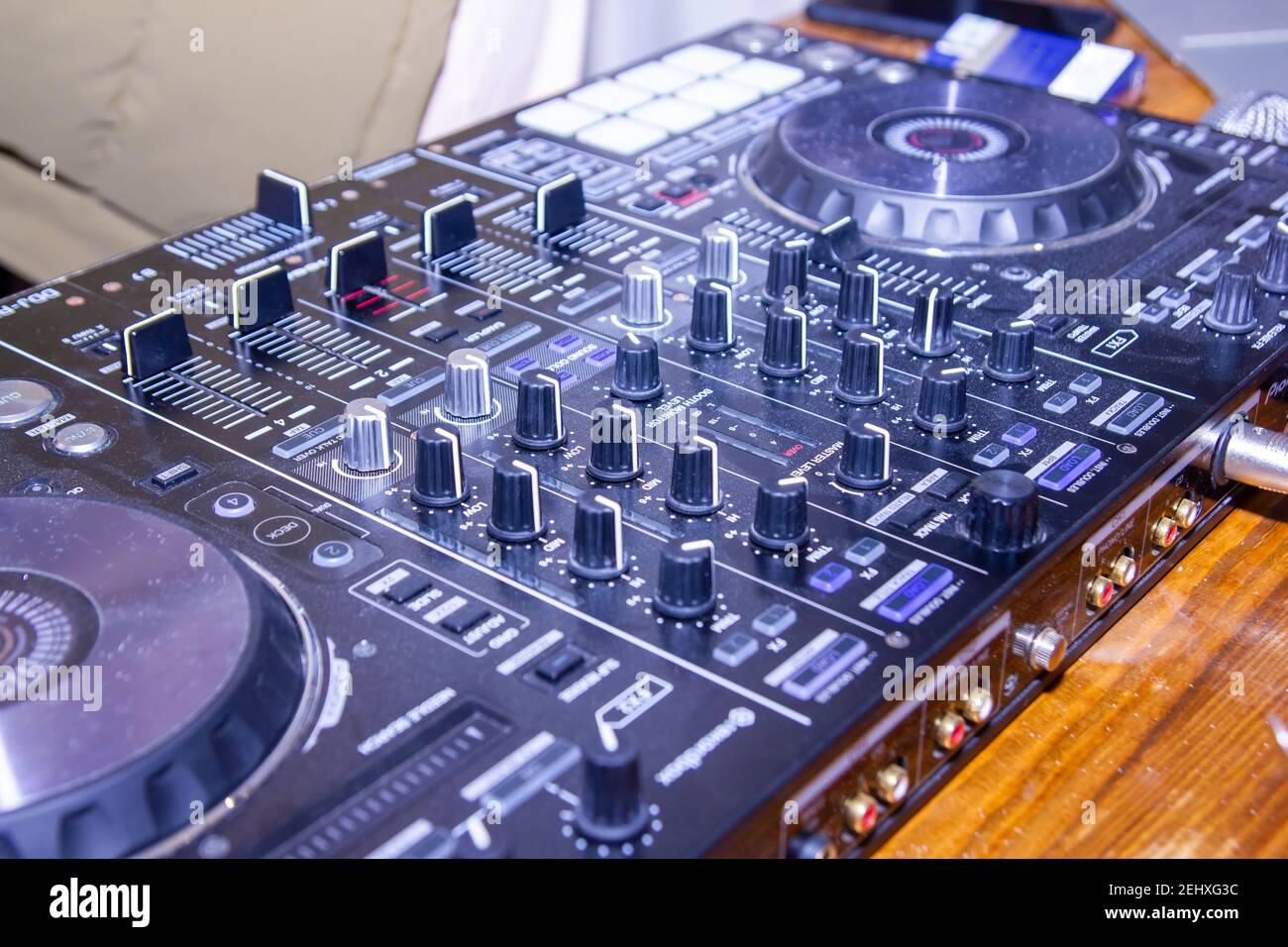 Dj control panel hi-res stock photography and images - Alamy
