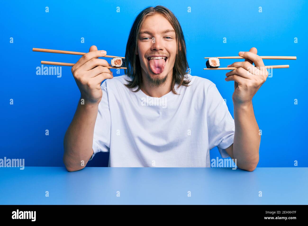 Sticking chopsticks hi-res stock photography and images - Alamy