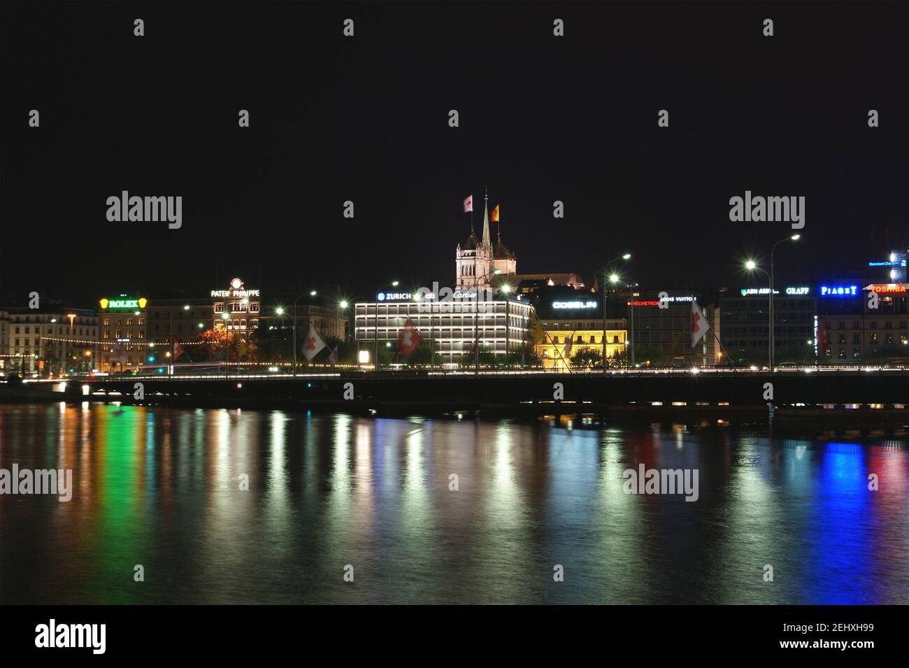 Switzerland, Geneva, night view of Lake Geneva and the city Stock Photo ...