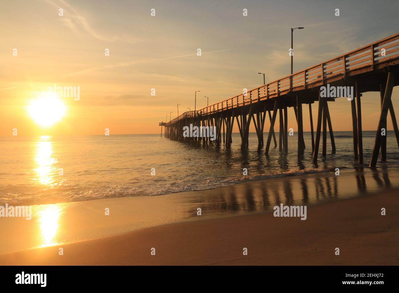 dramatic seascape image of Virginia Beach in summer Stock Photo - Alamy