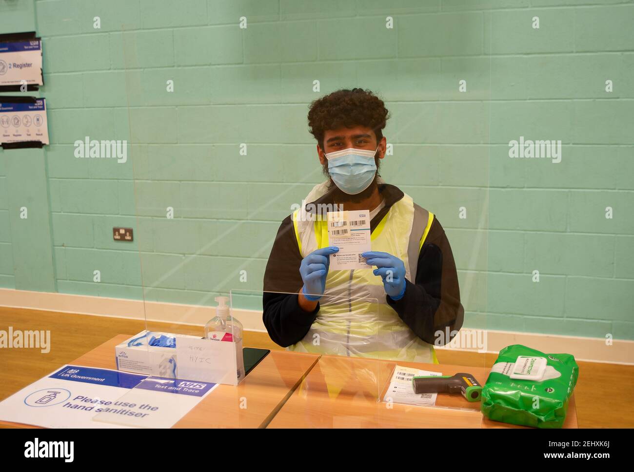 Slough, Berkshire, UK. 20th February, 2021. A mobile Covid-19 Lateral ...