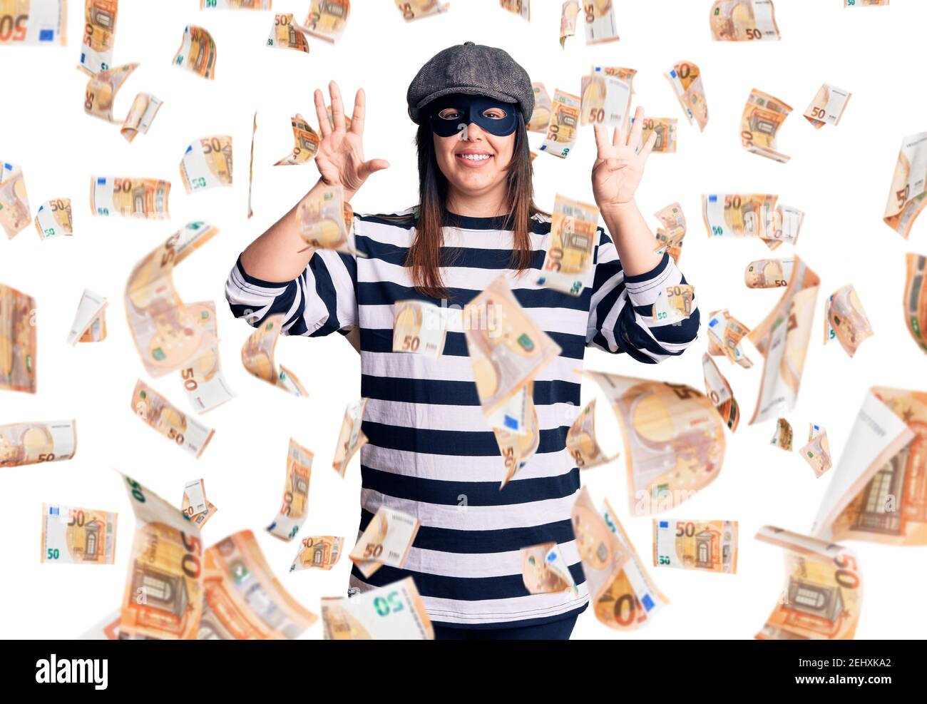 Female bank robber hi-res stock photography and images - Alamy