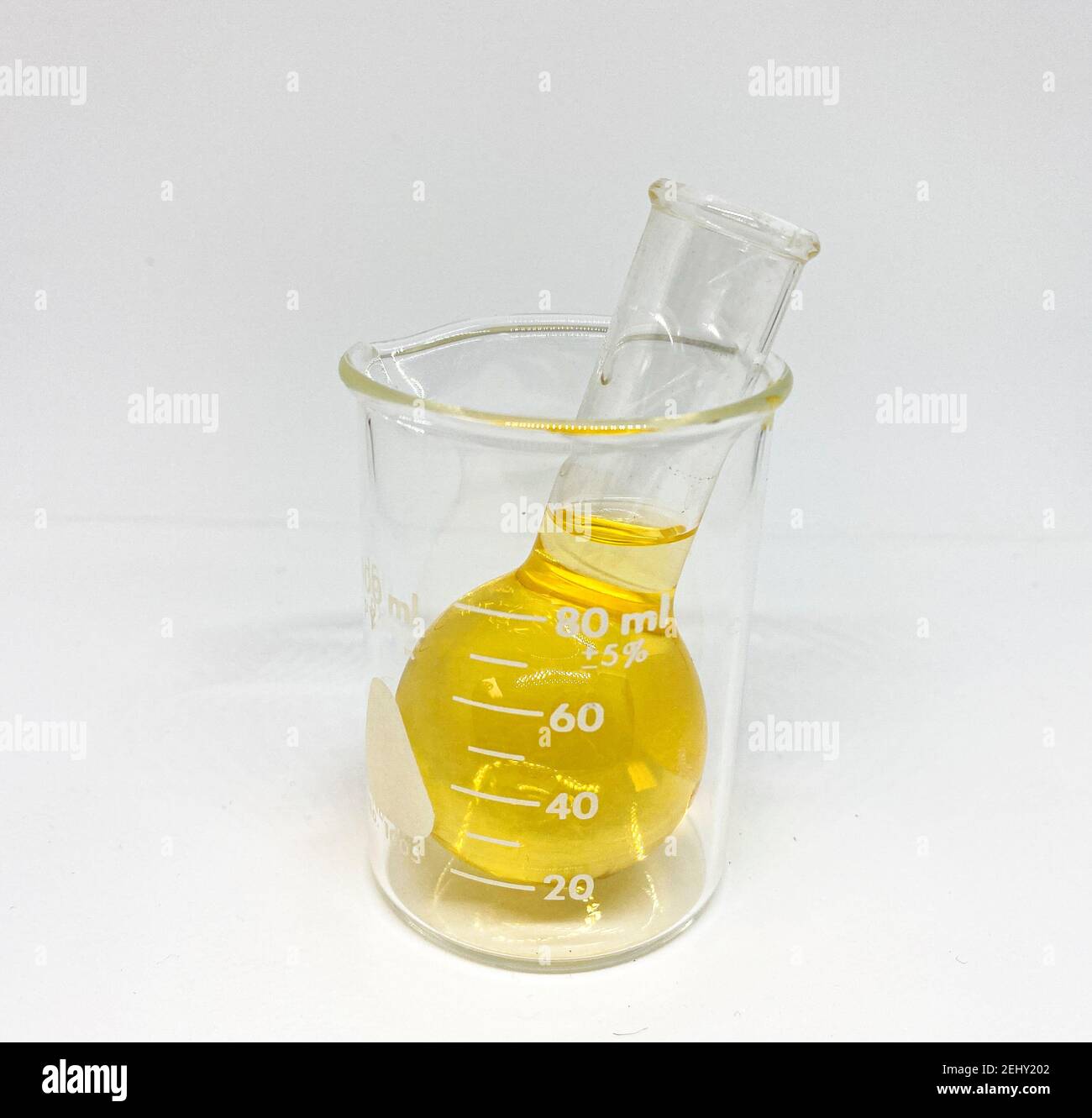 Pharmaceutical beakers hi-res stock photography and images - Alamy