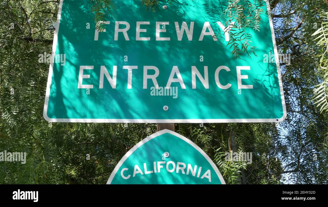 Freeway entrance sign on interchange crossraod in San Diego county ...