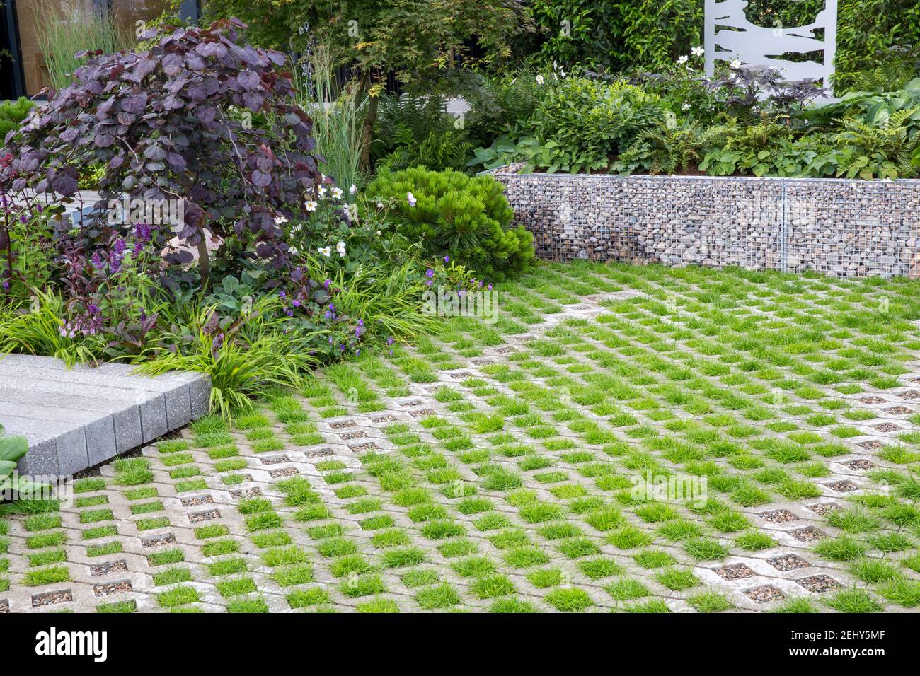 Soakaway hi-res stock photography and images - Alamy