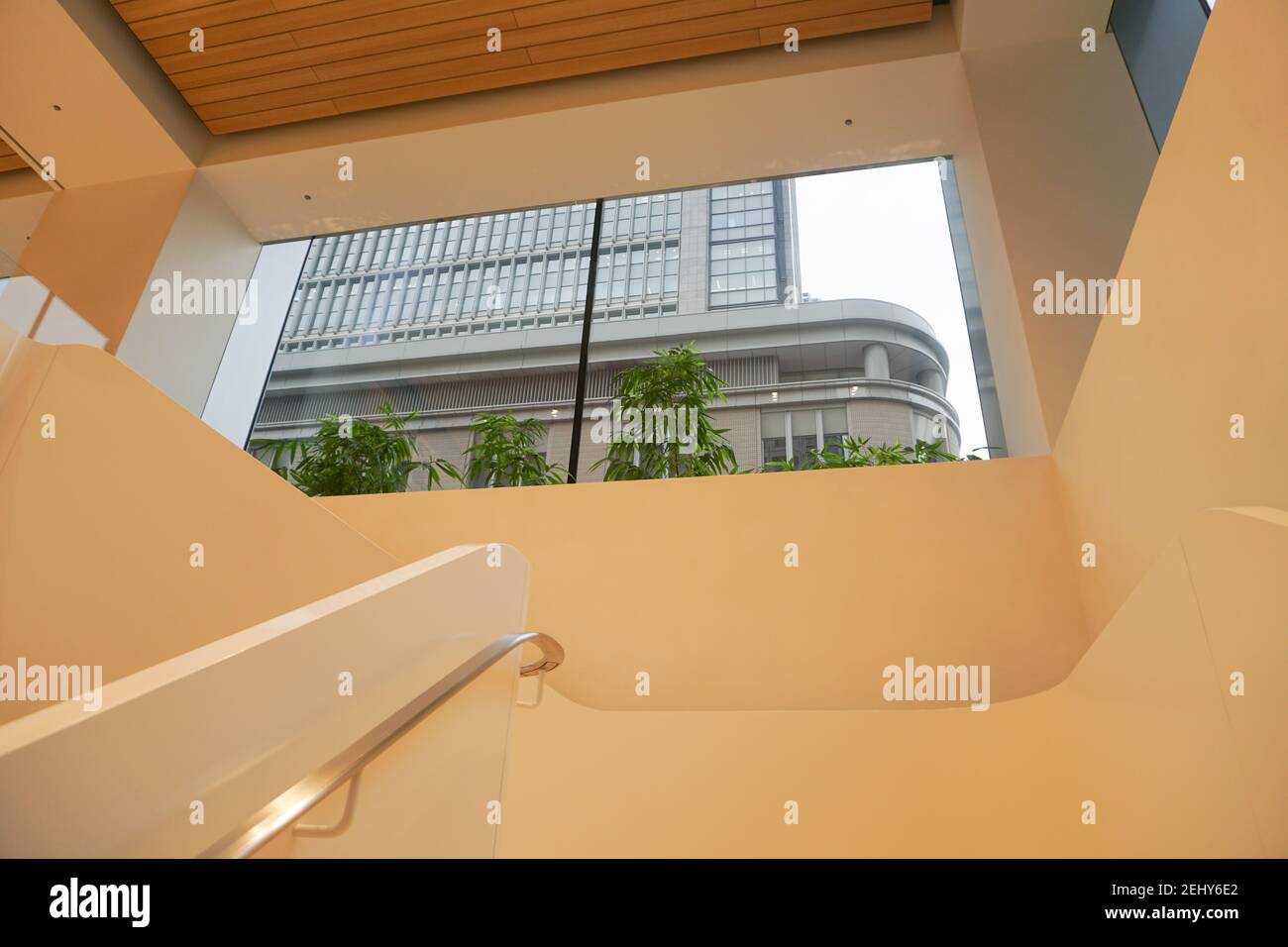 Apple stairs hi-res stock photography and images - Alamy