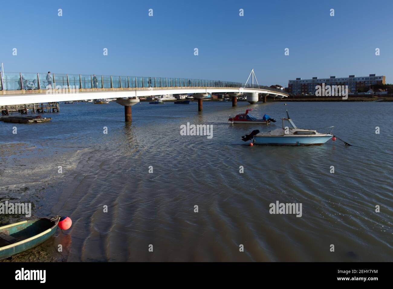 View of the Adur Ferry Bridge spanning the River Adur in Shoreham for ...