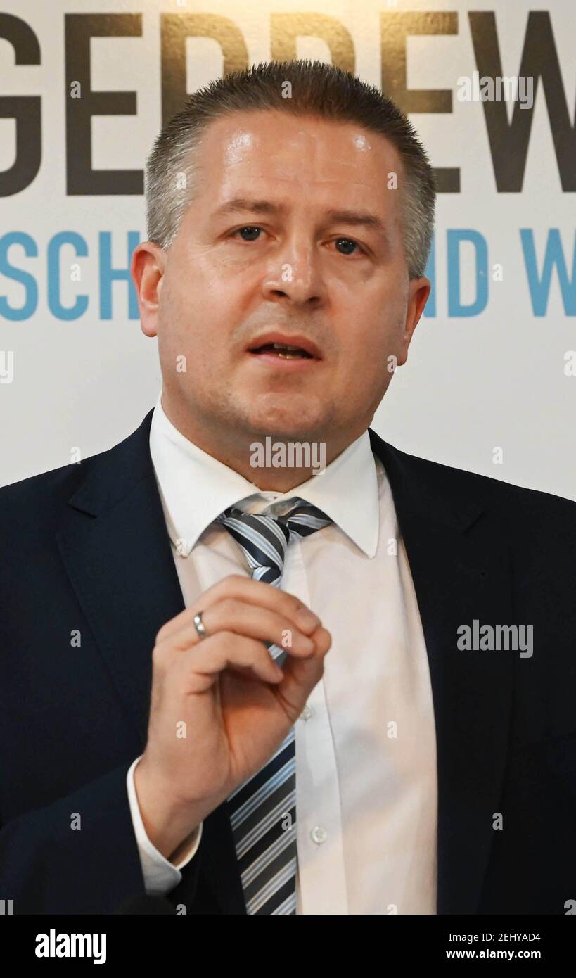 Change party hi-res stock photography and images - Alamy