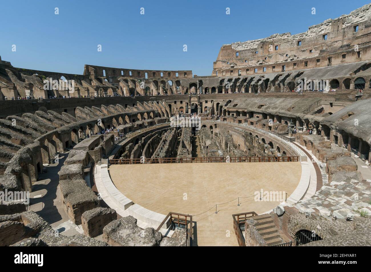 Roman colosseum during day colosseum hi-res stock photography and ...