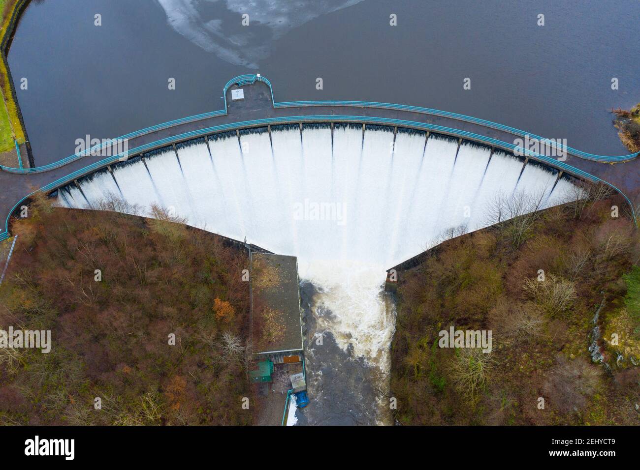 View from glen devon dam hi-res stock photography and images - Alamy