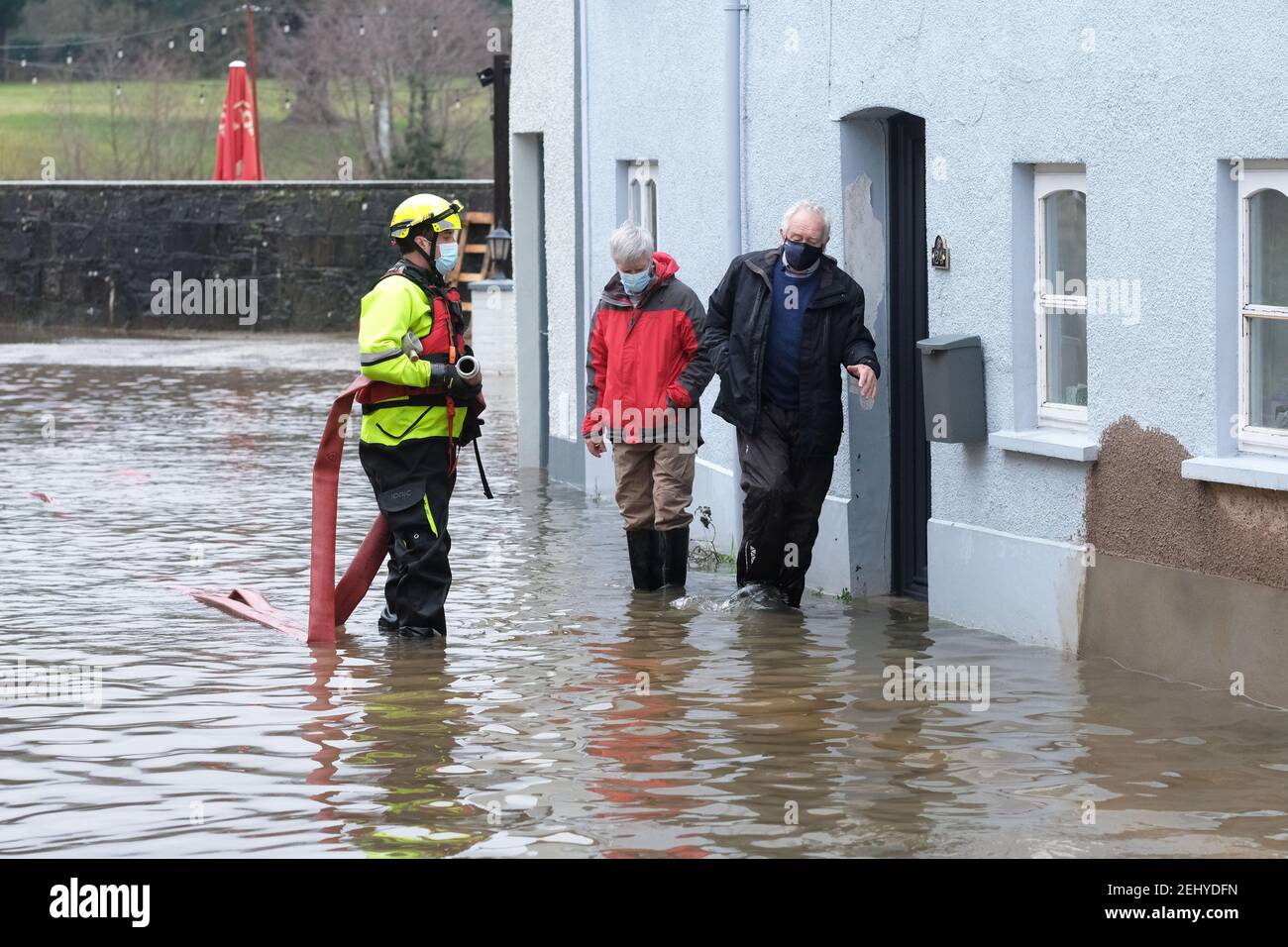 Firefighters flooding uk 2021 hi-res stock photography and images - Alamy