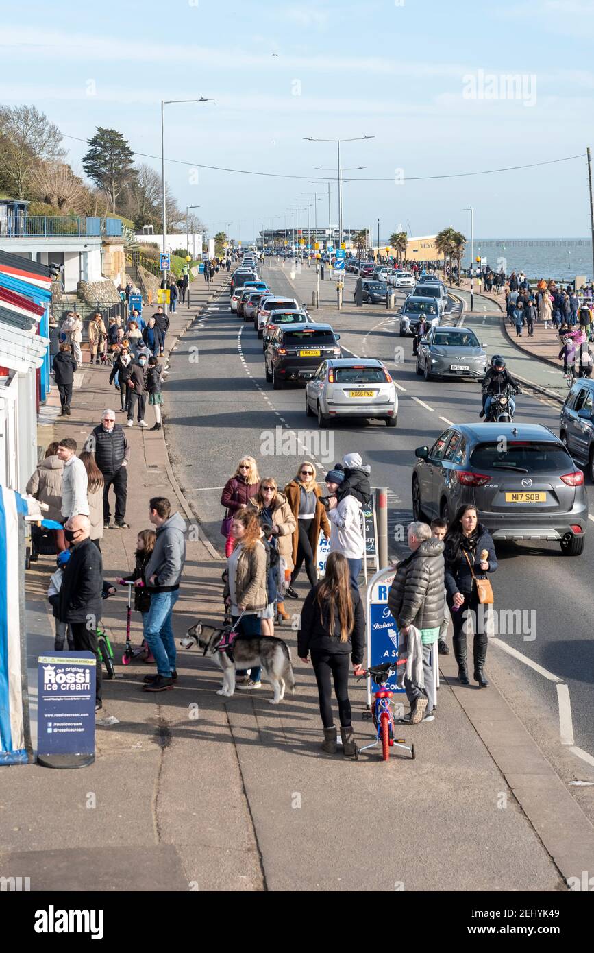 Southend on Sea, Essex, UK. 20th Feb, 2021. The warm and sunny weather ...