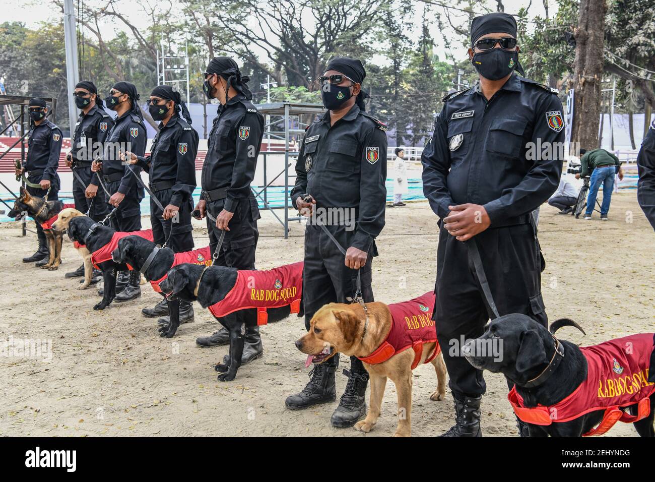 Dhaka, Bangladesh. 20th Feb, 2021. Bangladeshi RAB (Rapid Action ...