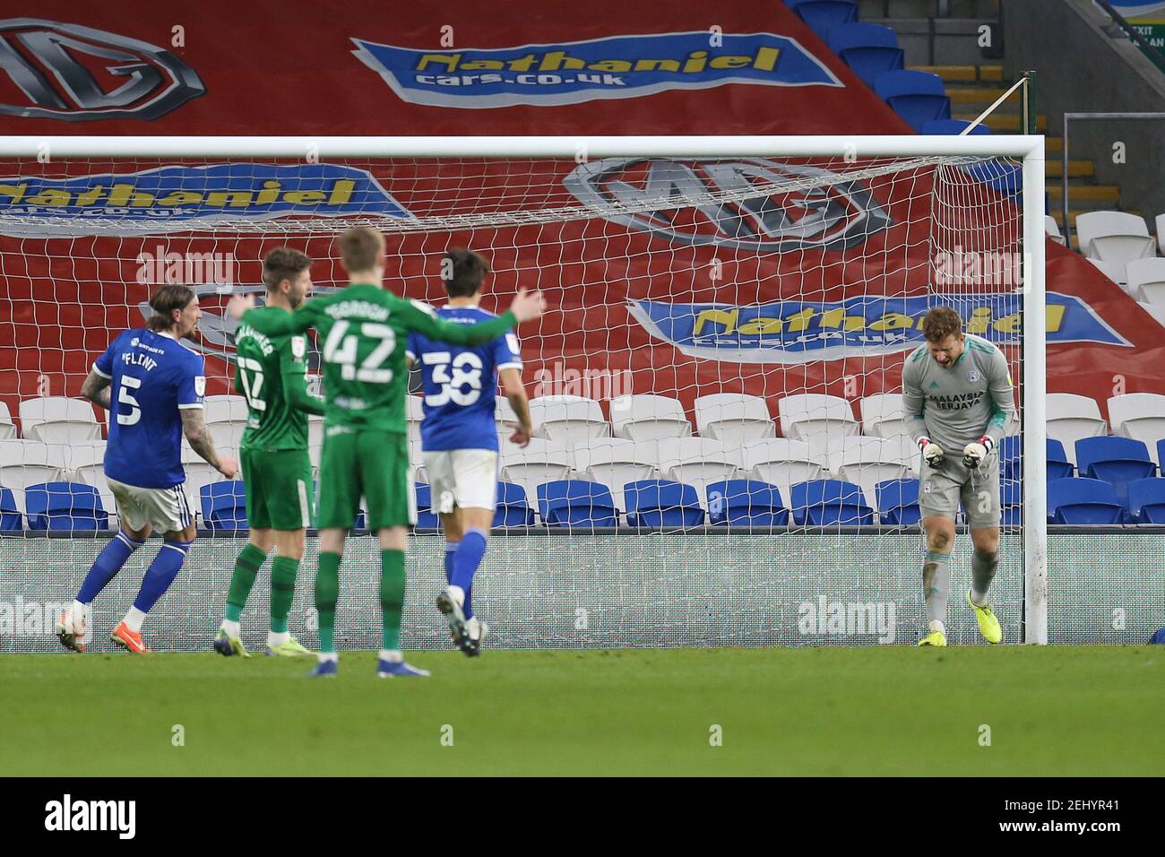 Goalkeeper dillon phillips hi-res stock photography and images - Alamy