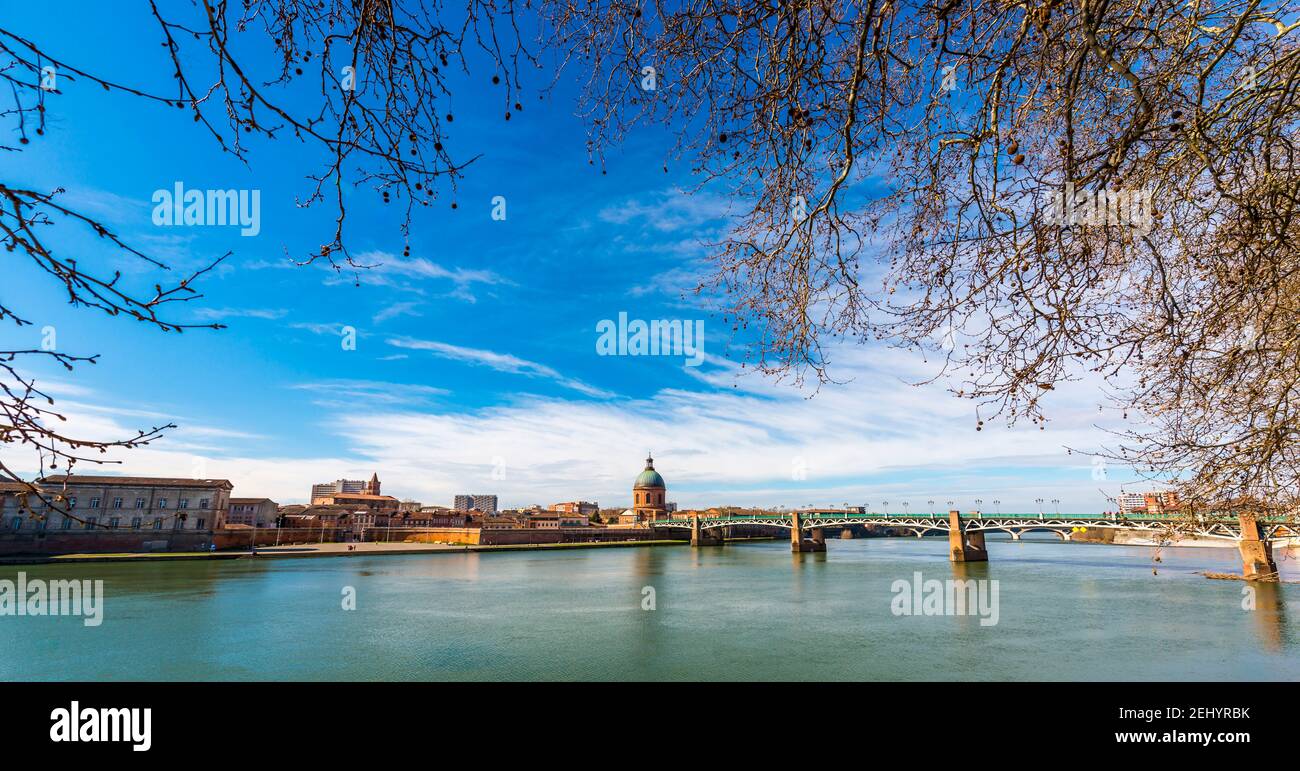 Garonne river hi-res stock photography and images - Alamy
