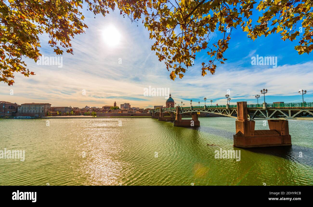Garonne river hi-res stock photography and images - Alamy