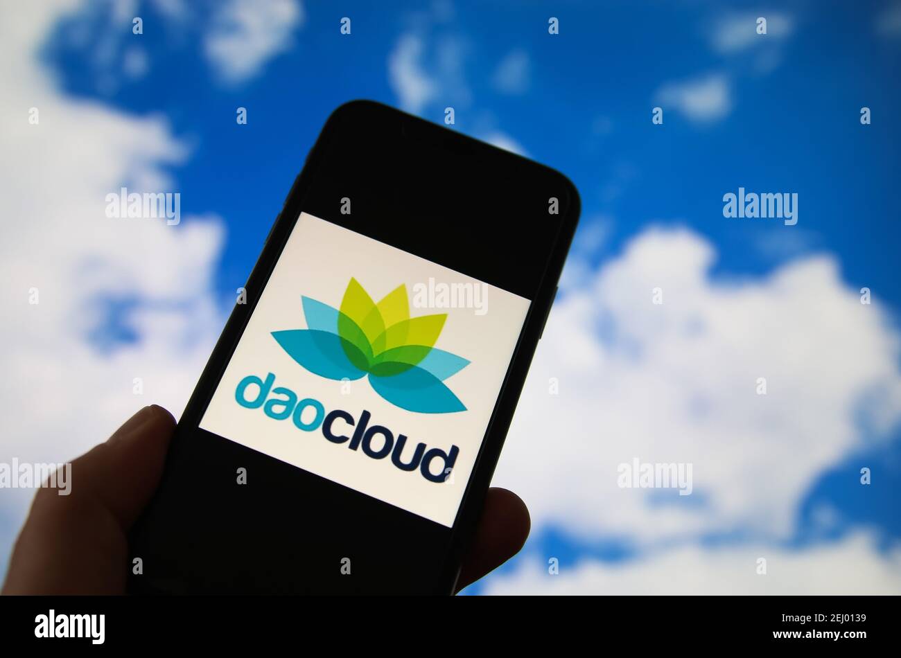 Daocloud hi-res stock photography and images - Alamy