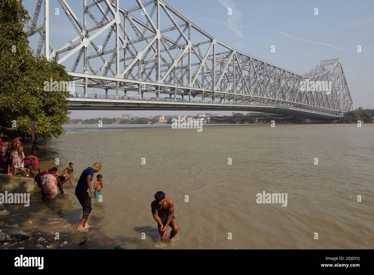 Howrah Bridge connecting Kolkata with the railway station at Howrah ...