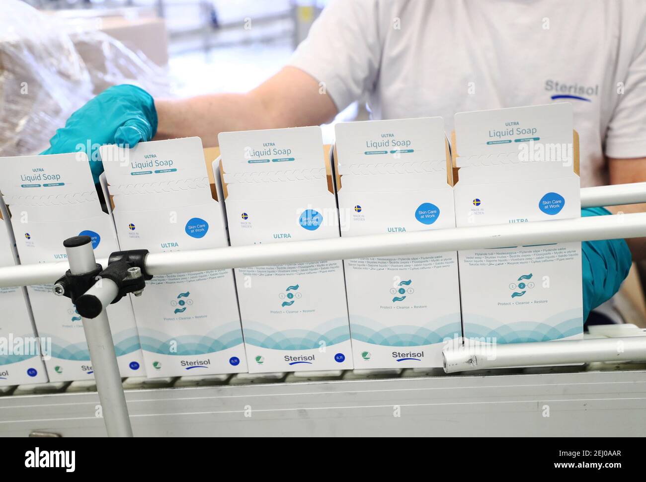 Sterisol hi-res stock photography and images - Alamy