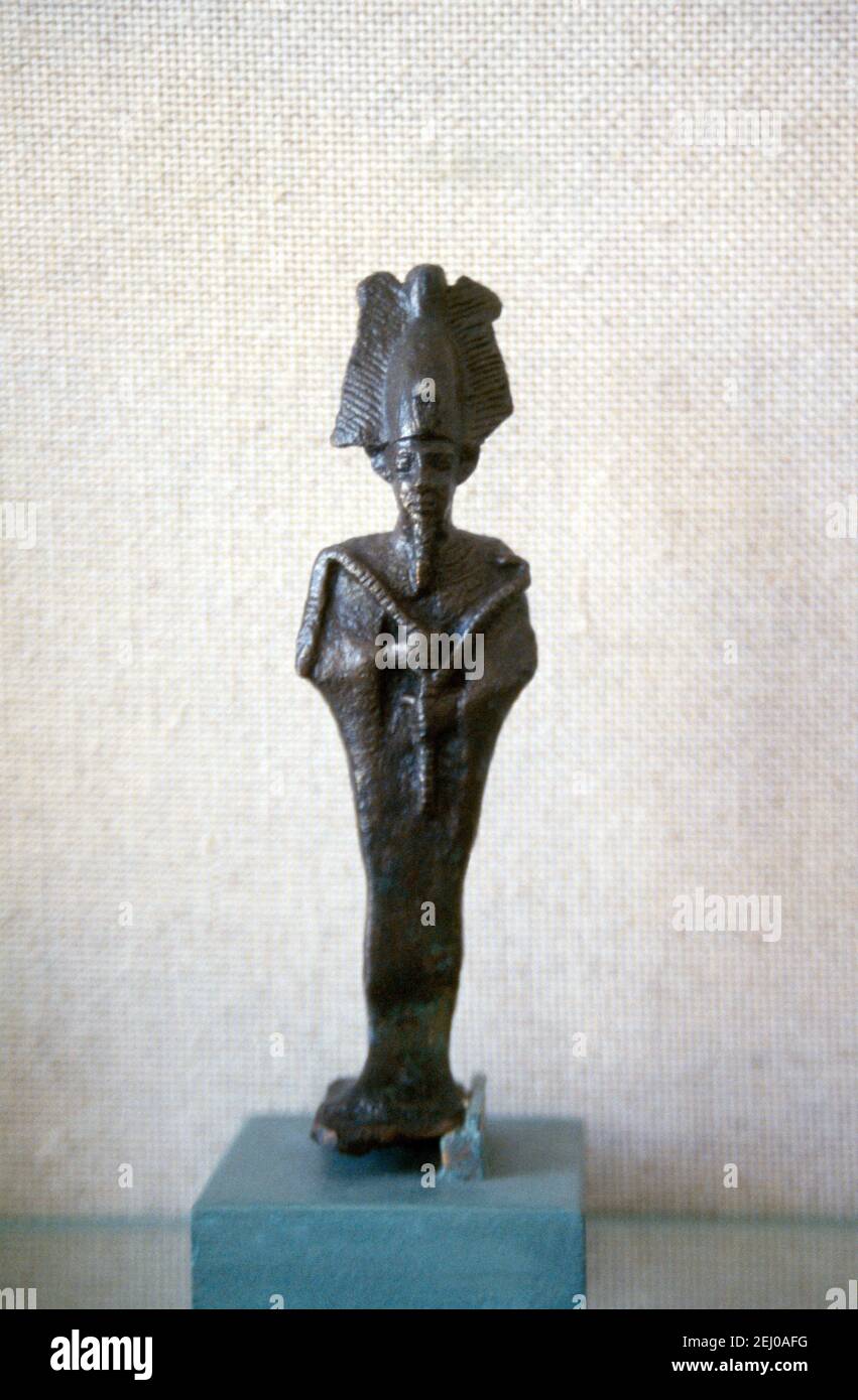Osiris mummy hi-res stock photography and images - Alamy