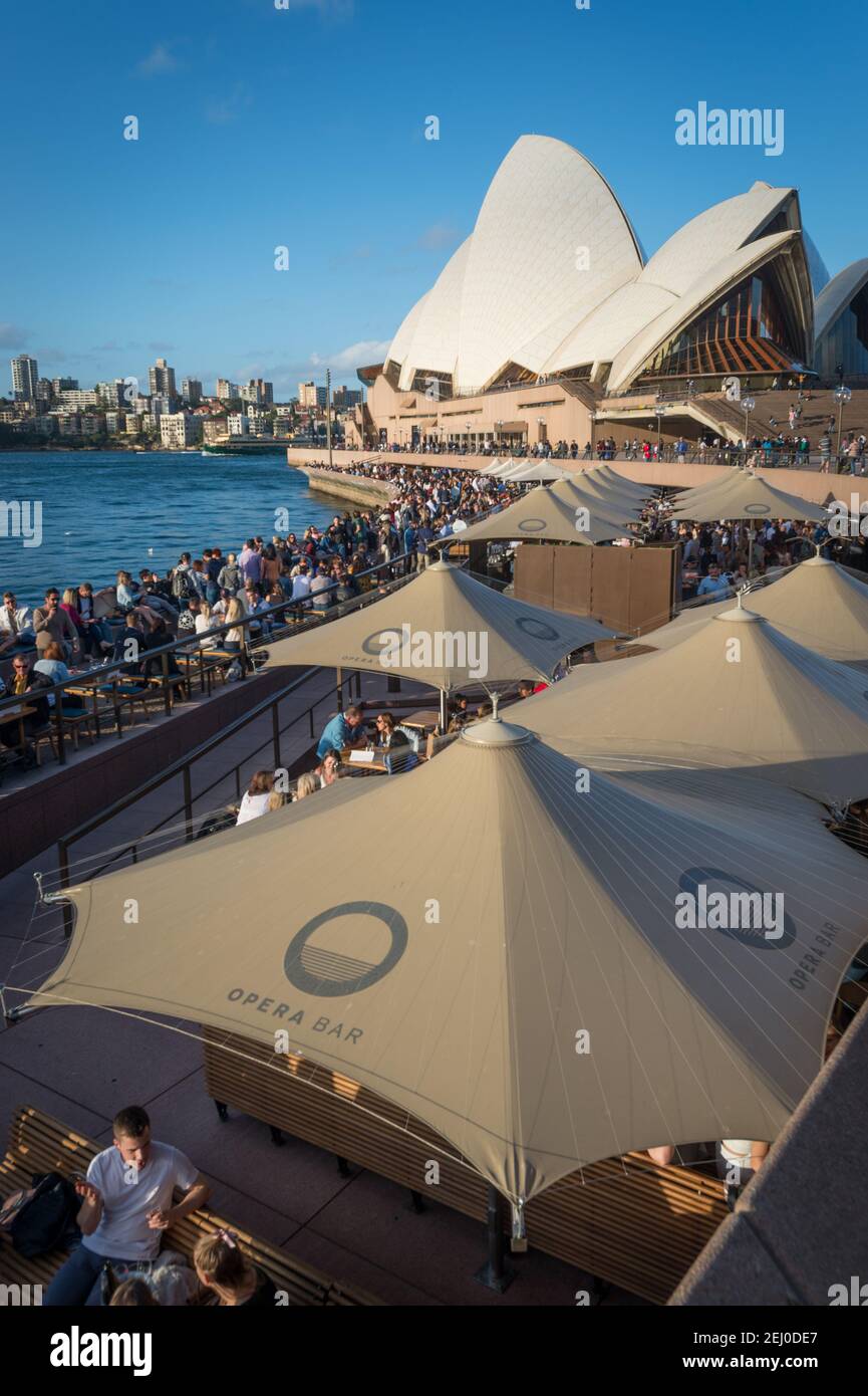 The Sydney Opera House and Opera Bar Terrace, Bennelong Point, Sydney ...