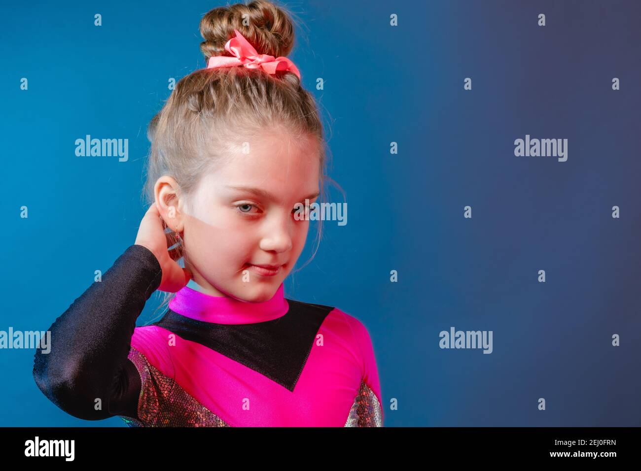 Teenager slight smile hi-res stock photography and images - Alamy