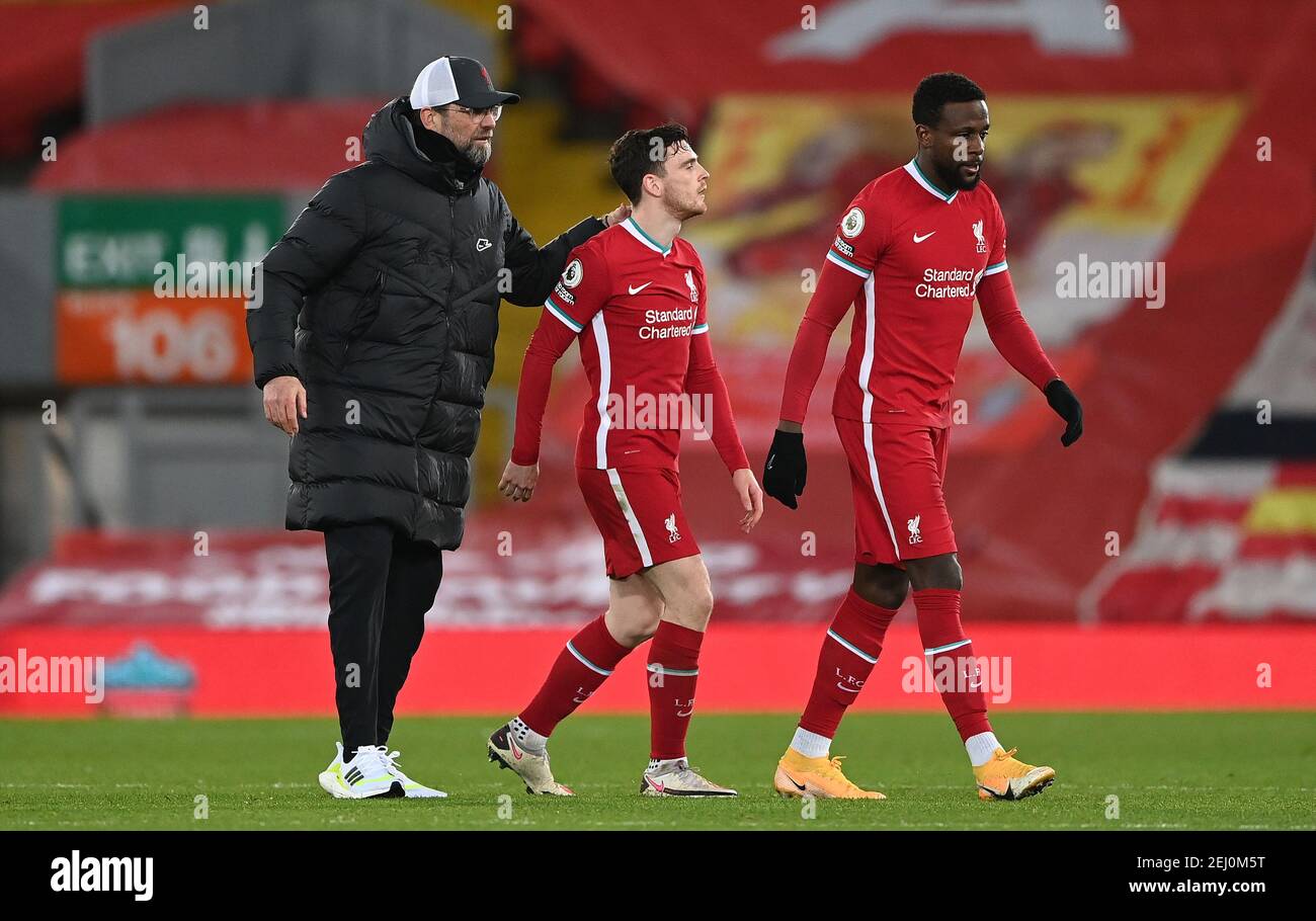 Robertson liverpool klopp hi-res stock photography and images - Alamy