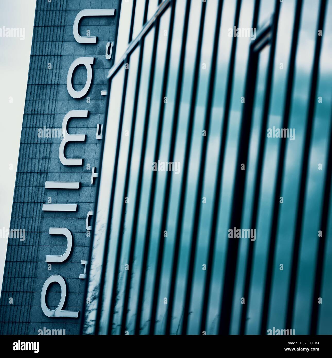Pullman bucharest world trade center hotel hi-res stock photography and ...