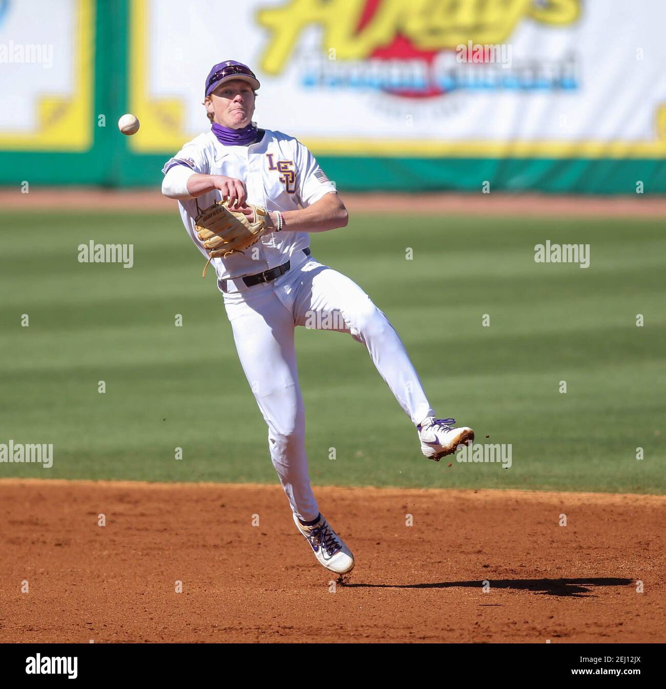 Baton Rouge, LA, USA. 20th Feb, 2021. LSU Shortstop Zach Arnold (2 ...
