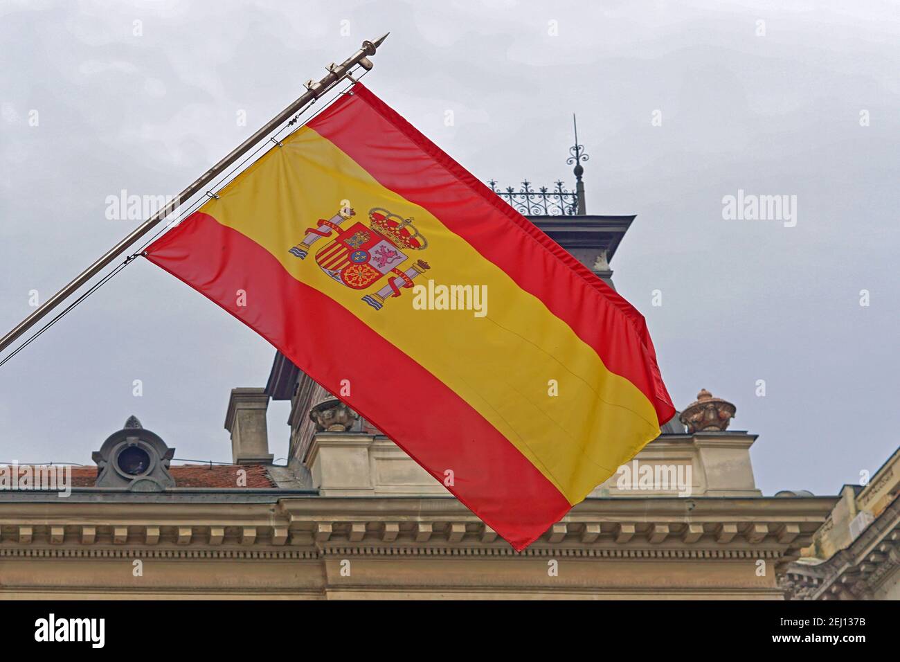 Spain national flag hi-res stock photography and images - Alamy