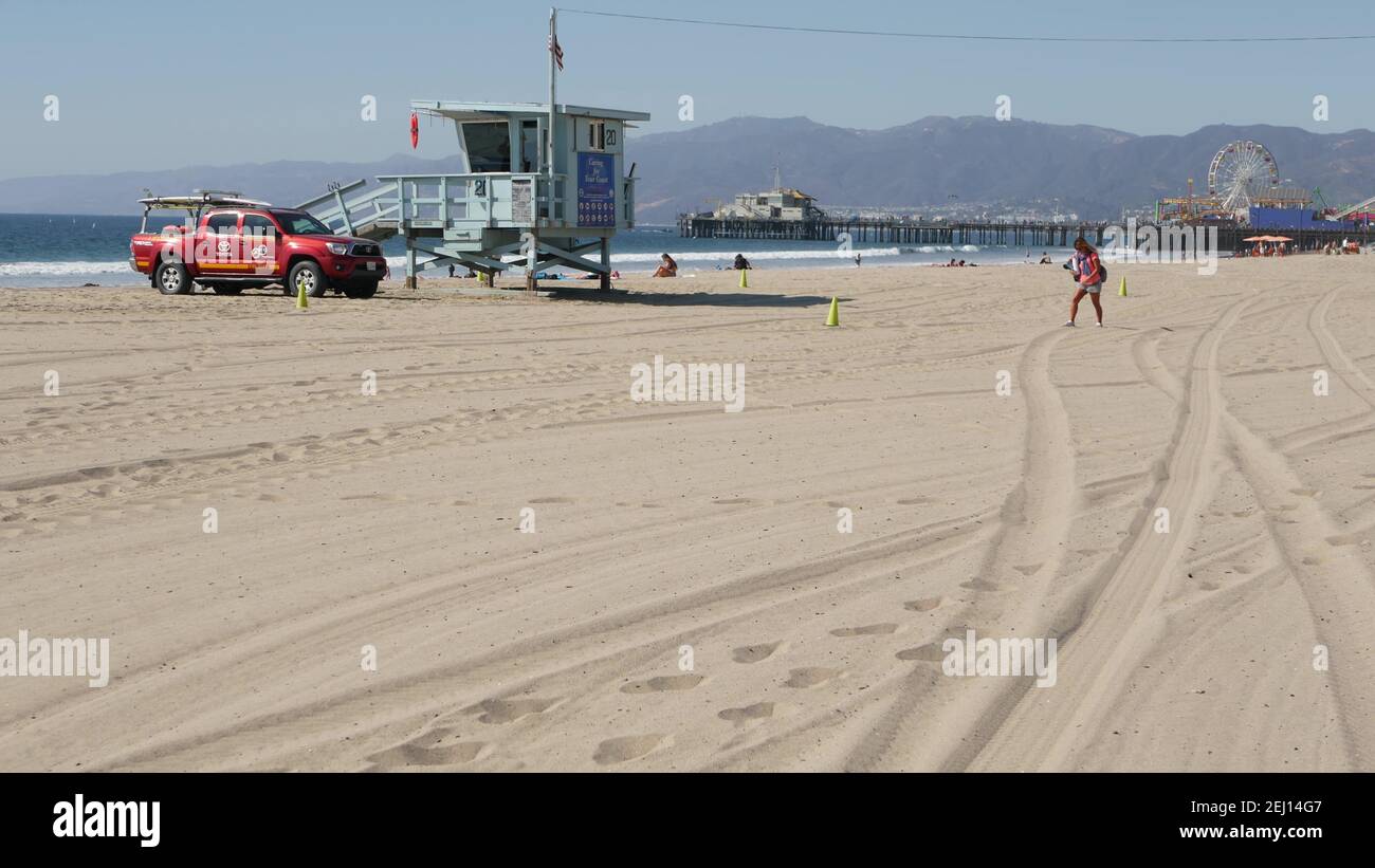 SANTA MONICA, LOS ANGELES CA USA - 28 OCT 2019: California summertime ...