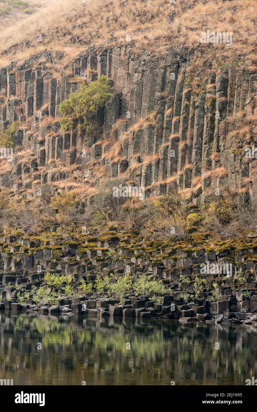 Basalt formation hi-res stock photography and images - Alamy