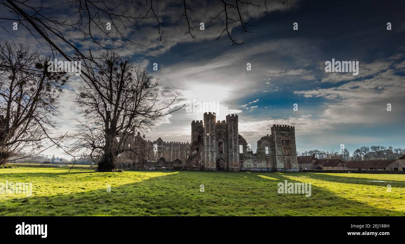 The ruins of Cowdray House, Midhurst, West Sussex, UK Stock Photo - Alamy