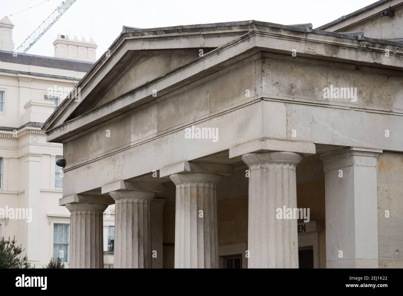 Doric order hi-res stock photography and images - Alamy