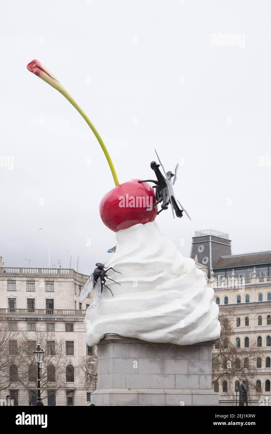 Art installation on fourth hi-res stock photography and images - Alamy