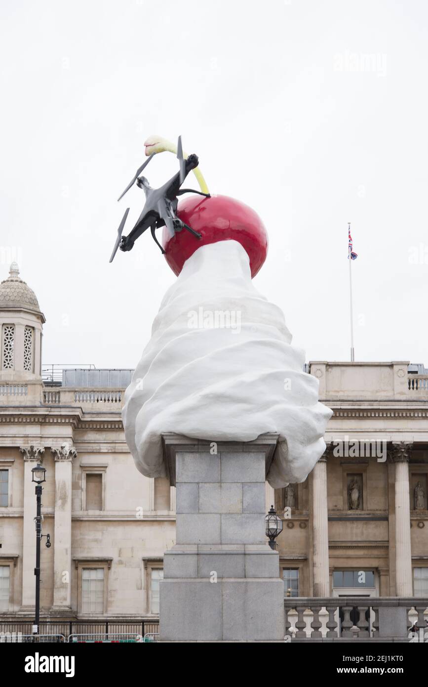 Art installation on fourth hi-res stock photography and images - Alamy