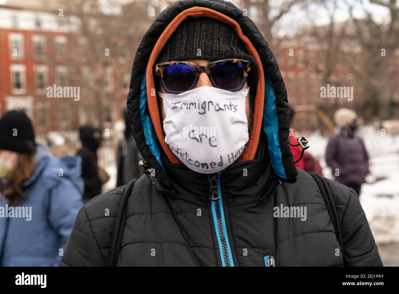 Fascist mask hi-res stock photography and images - Alamy