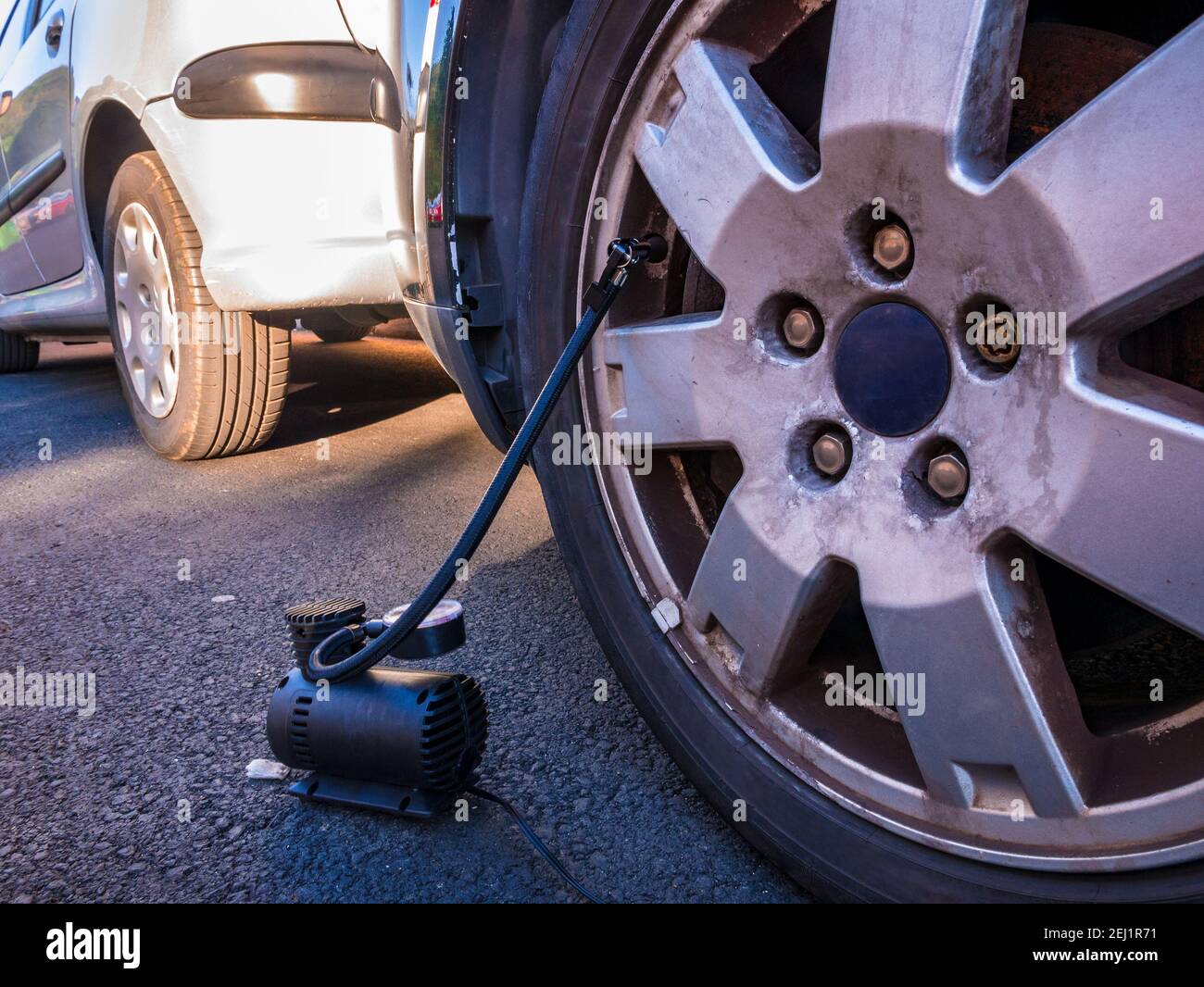 Compressor head hi-res stock photography and images - Alamy