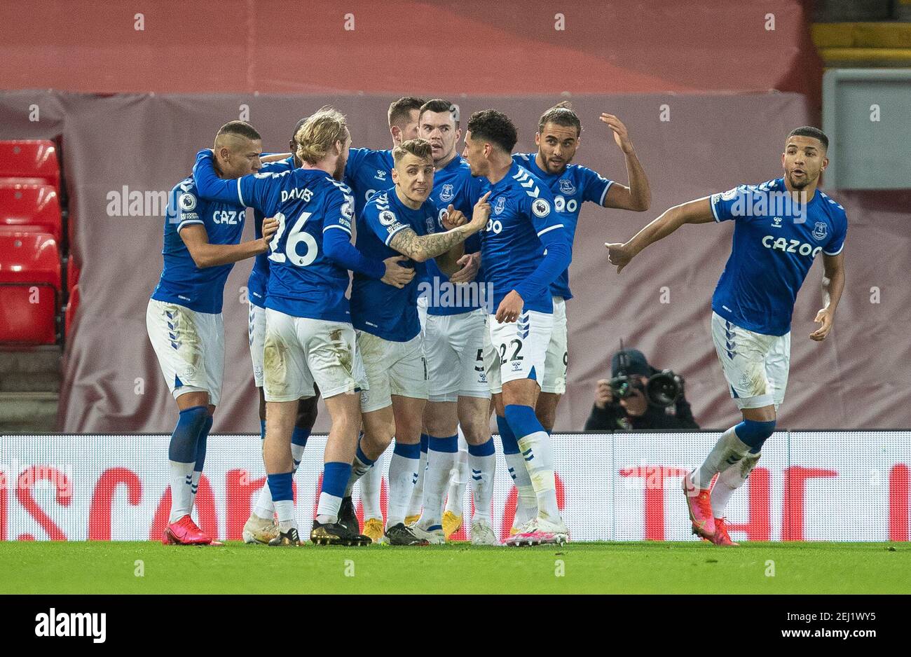 Everton celebrate goal hi-res stock photography and images - Alamy