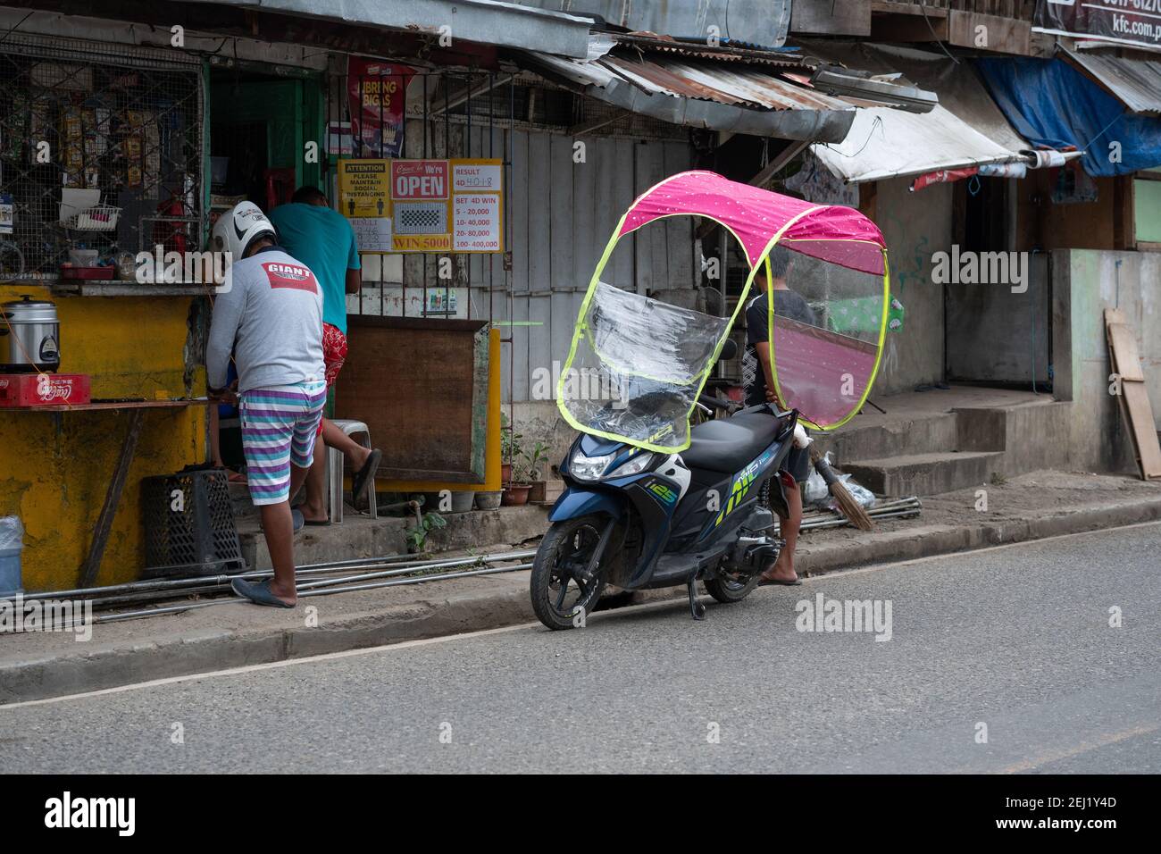 Rain shield hi-res stock photography and images - Alamy