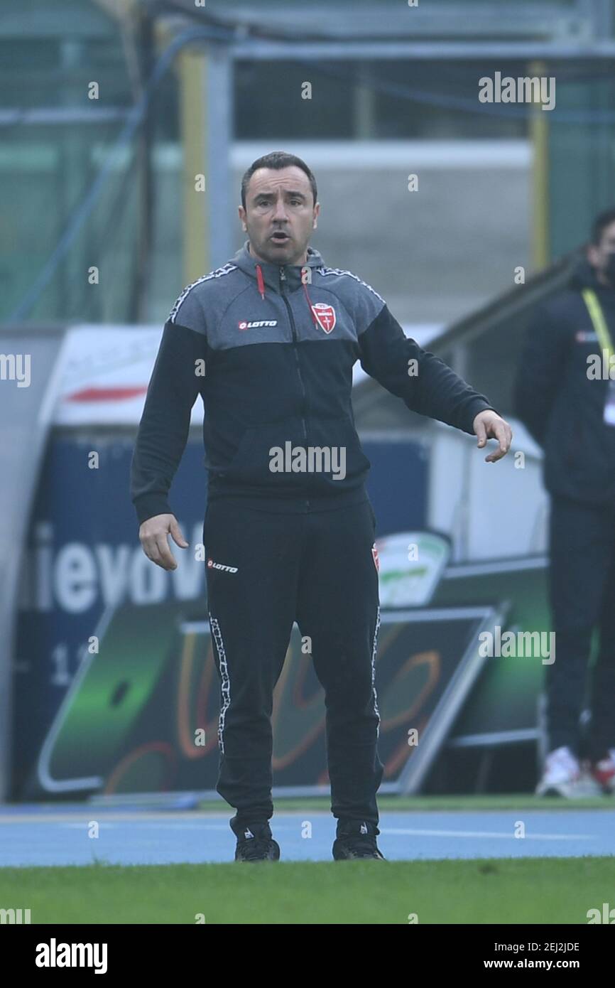 Cristian brocchi coach hi-res stock photography and images - Alamy