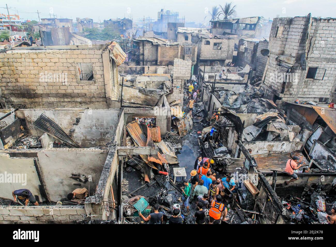 Tondo slum hi-res stock photography and images - Alamy